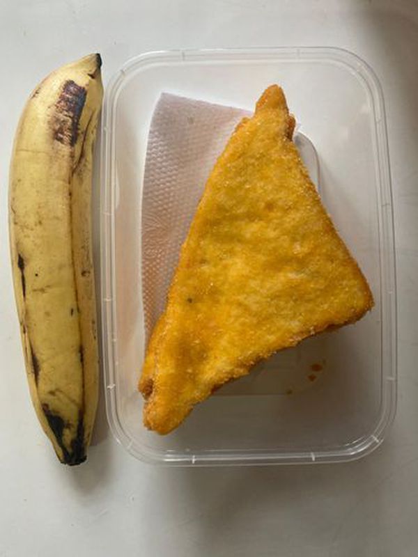 PMT Kudapan Balita | roti goreng ragout ayam, buah