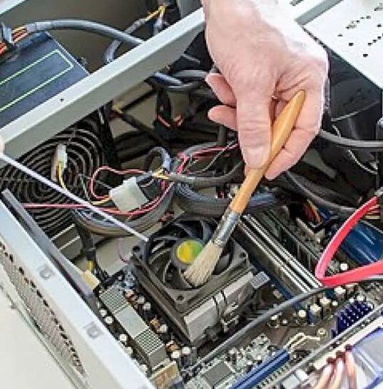 SERVIS MAINTENANCE KOMPUTER PC