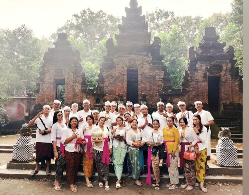 PAKET NGATURANG BAKTI PENGANYAR KE PURA ALAS PURWO ( MINIM 10 PAX )