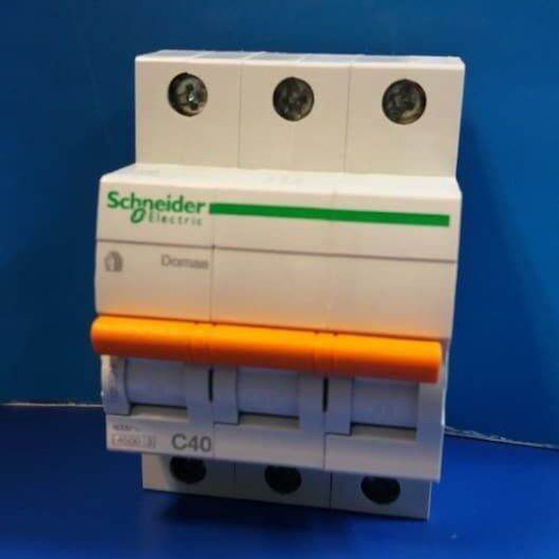 Schneider MCB 3P 40A