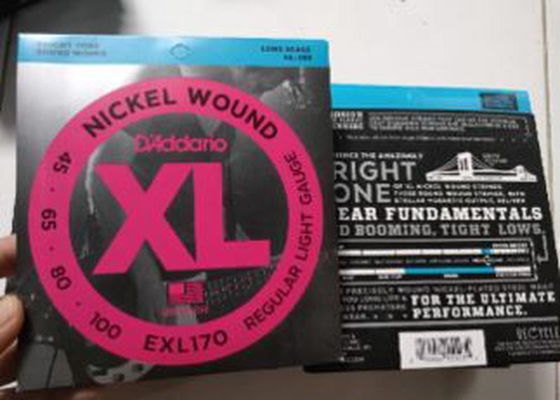 Senar Bass D'Addario ukuran 45-100