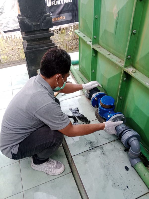 Penggantian dan Pemasangan Flow Meter
