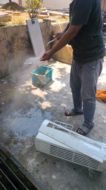 BONGKAR PASANG AC SPLIT DAN KOMPRESOR