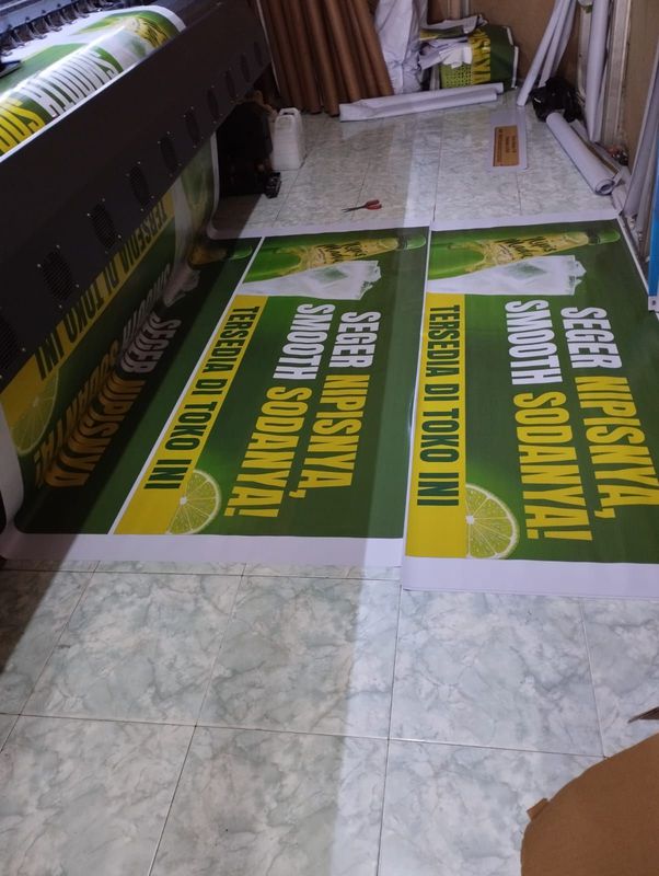 Cetakan Spanduk (Bahan Vinyl)
