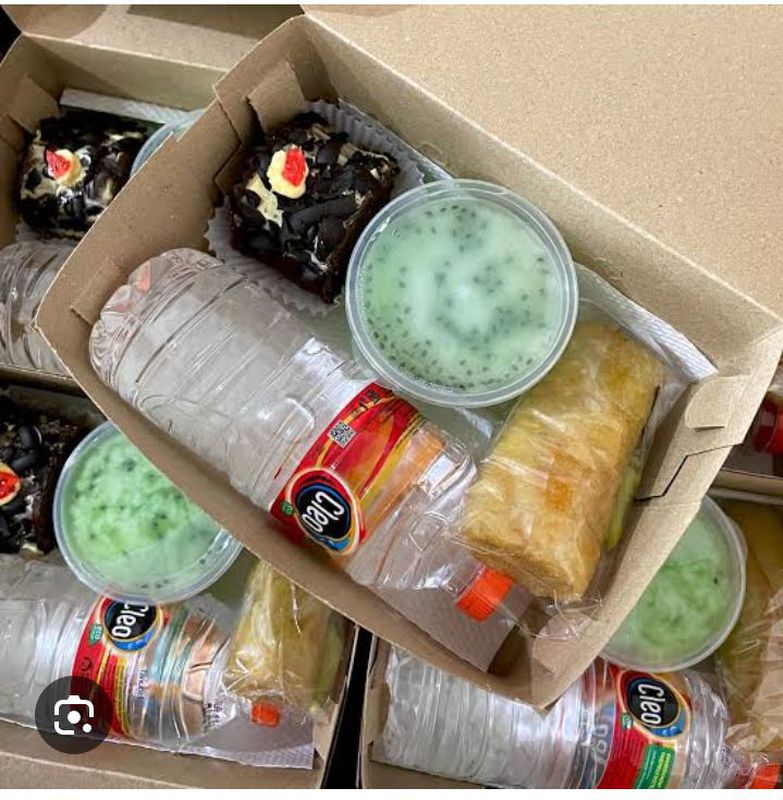 kue box aneka varian isi