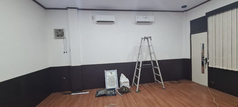 Partisi Multipleks + HPL Costum