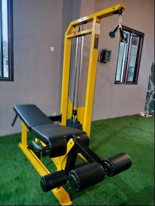 LEG CURL EXT