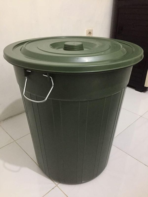 Ember Besar