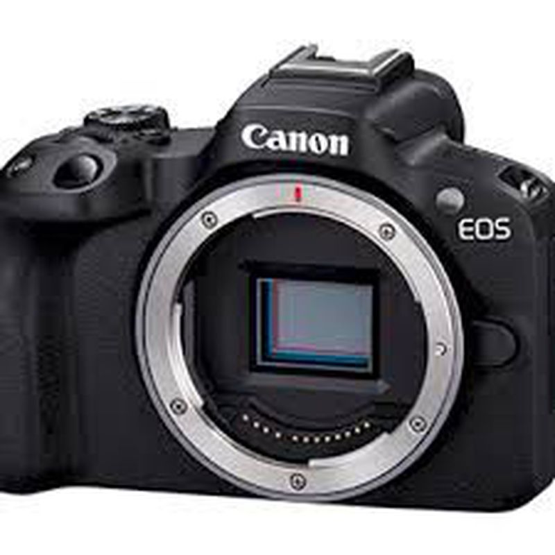 Camera Canon EOS R50 Body Only