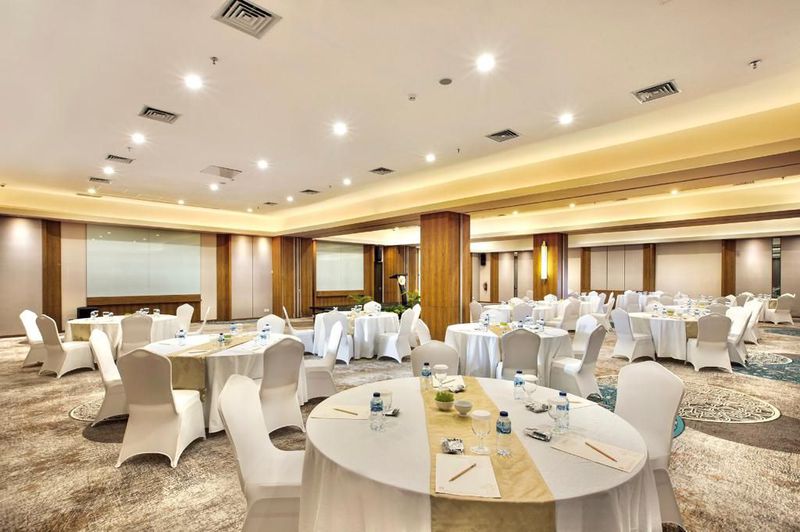 Fullboard Meeting Twin Share