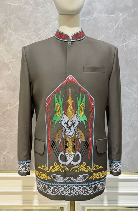 Busana Adat Dayak Bordir - Pria 02