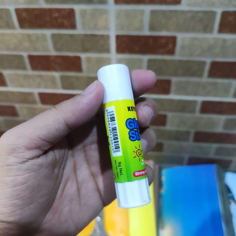 Lem Stik Kecil