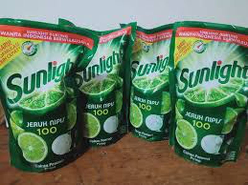 Sabun Cuci Piring Sunlight 4'set