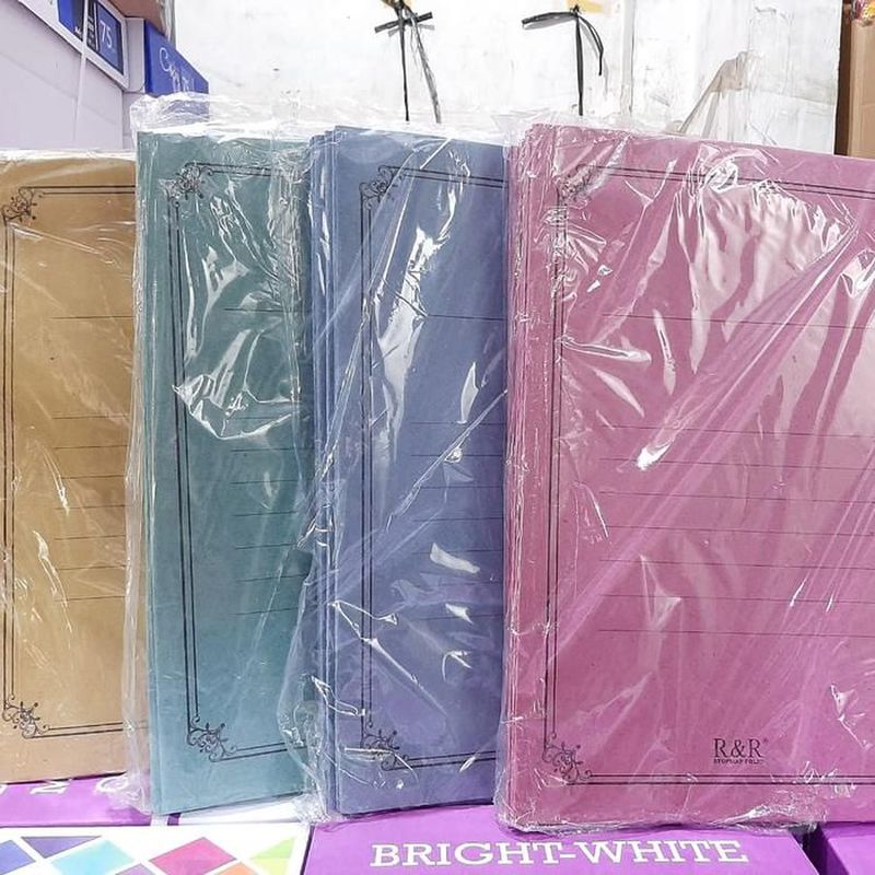 MAP KERTAS KARTON BIASA - Merah