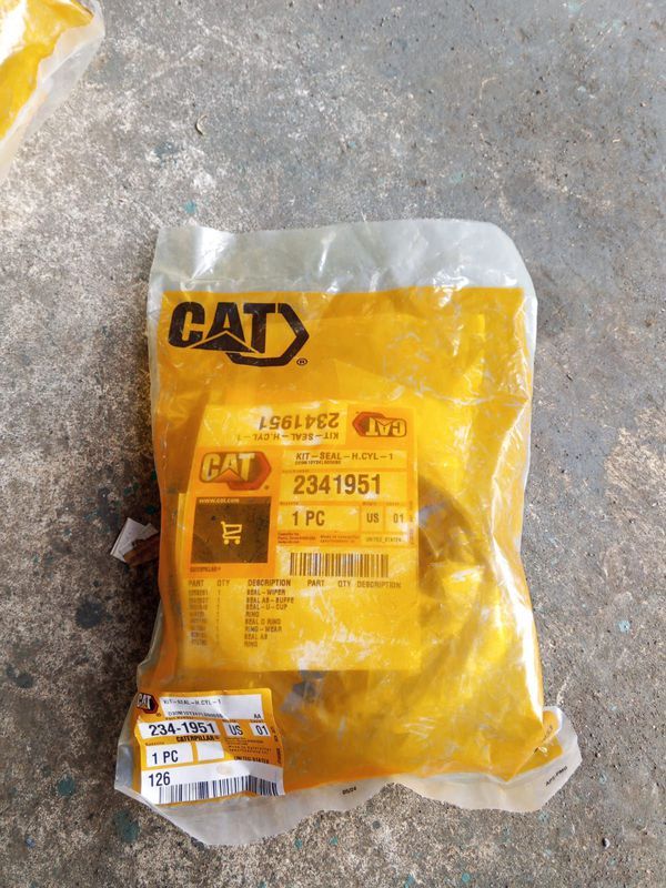 Sil Bum Naik Turun Baket Loader 924H