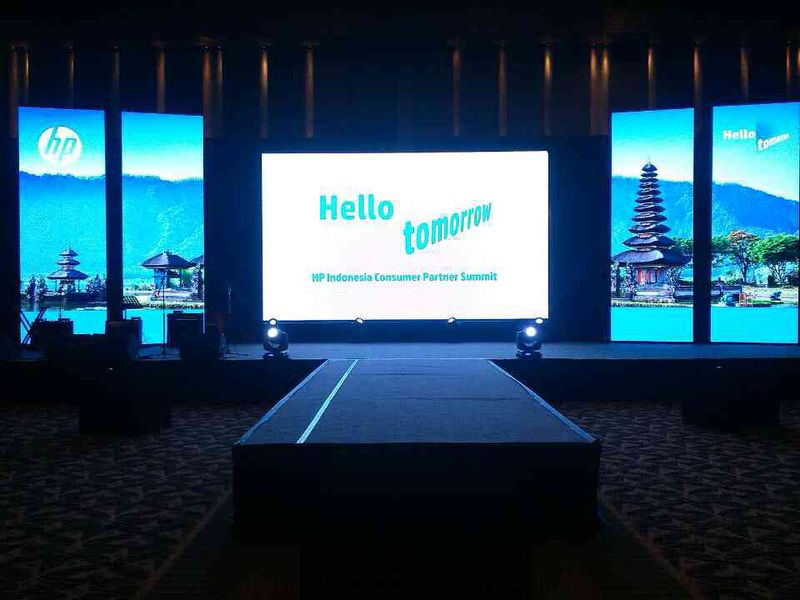 Sewa Peralatan Mainframe (LED 3x5)
