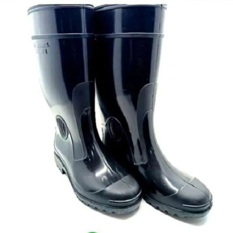 SEPATU BOOTS