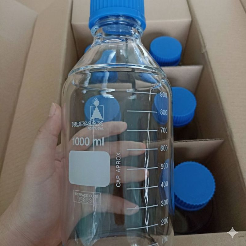 Laboratory Bottle Clear with Blue Screw Cap 1000 ml - Normax 21802545 ...