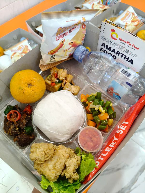 Paket Nasi Box dan Snack Box