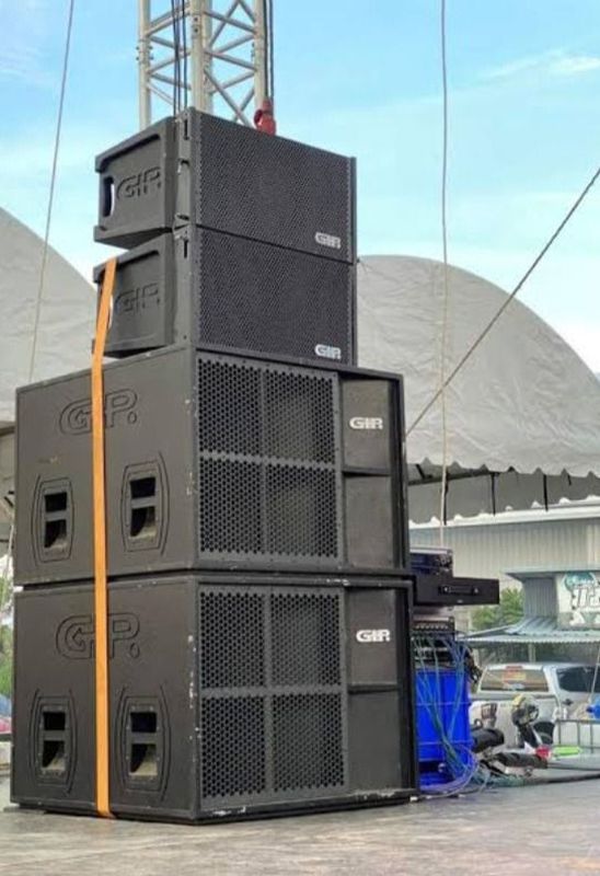 Sewa sound system Spesifikasi : out door